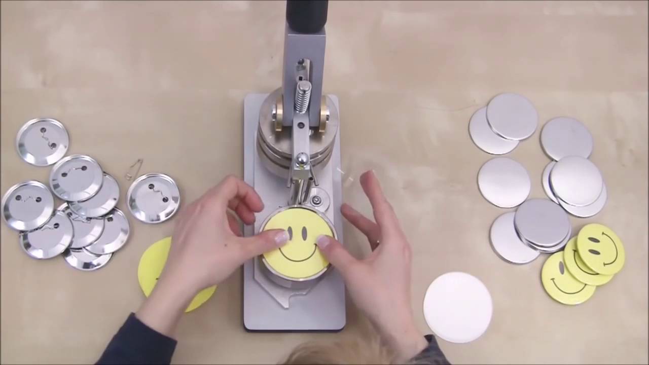 Buttonmaschine - die Anwendung - YouTube