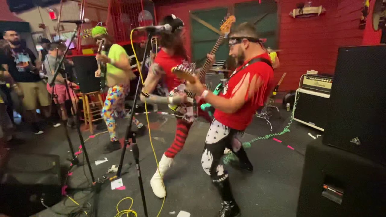 The Randy Savages @ The Fest 18 in Gainesville, Florida - Eight Seconds ...