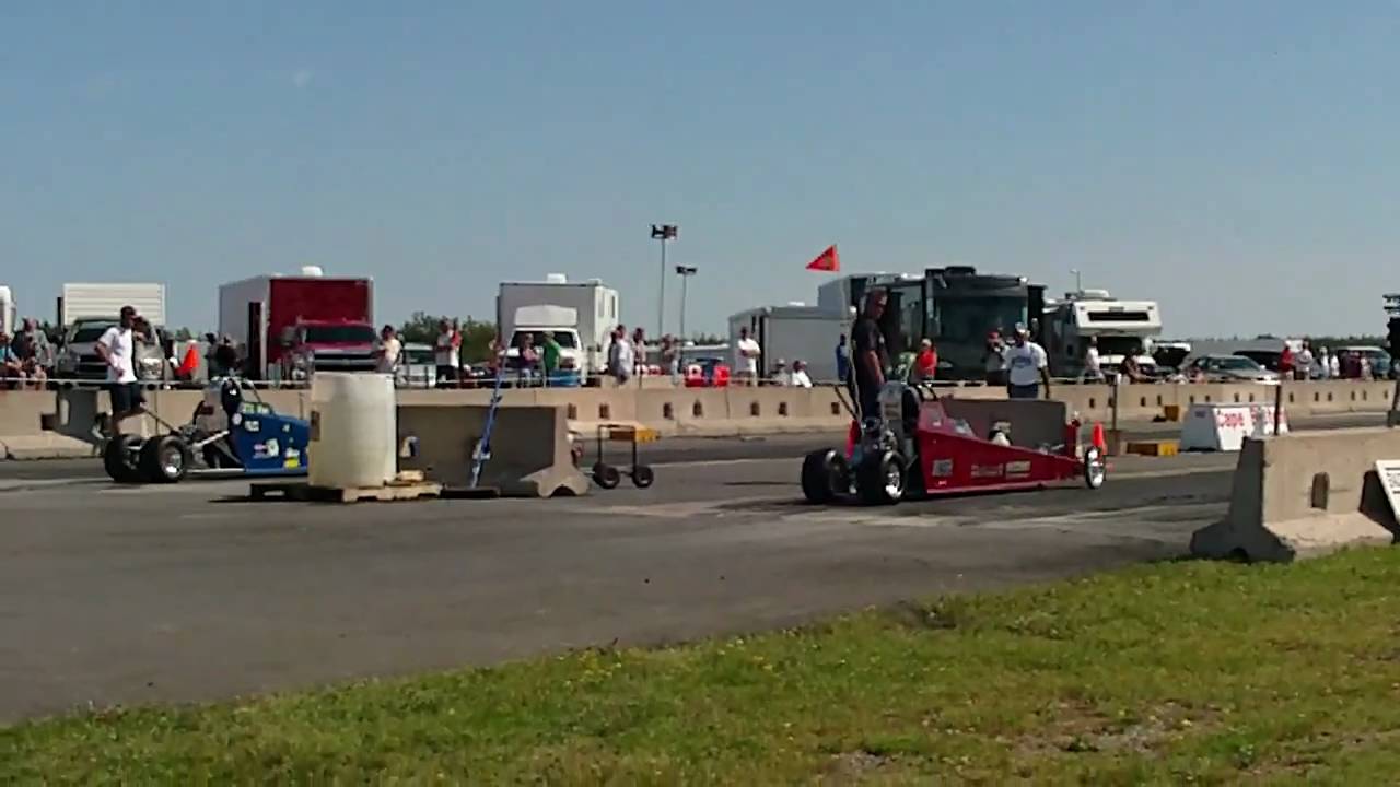 CAPE BRETON DRAG RACING(MINI RAIL CARS)OLD SYDNEY AIRPORT - YouTube