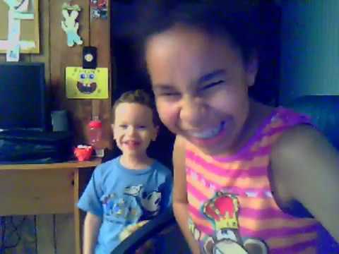 Kids laughing hysterically playing with the video camera on the Old HP ...