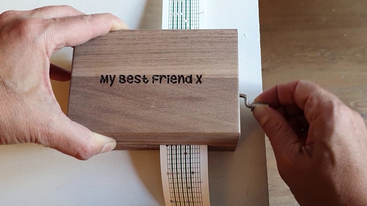 Manivela de 15 notas. "Best Part" Daniel Caesar. 15 notes Mechanism ...