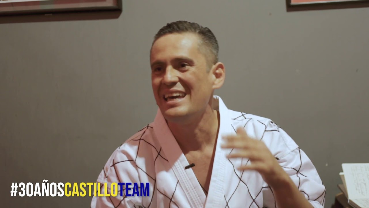 Castillo Team 30 AÑOS - YouTube