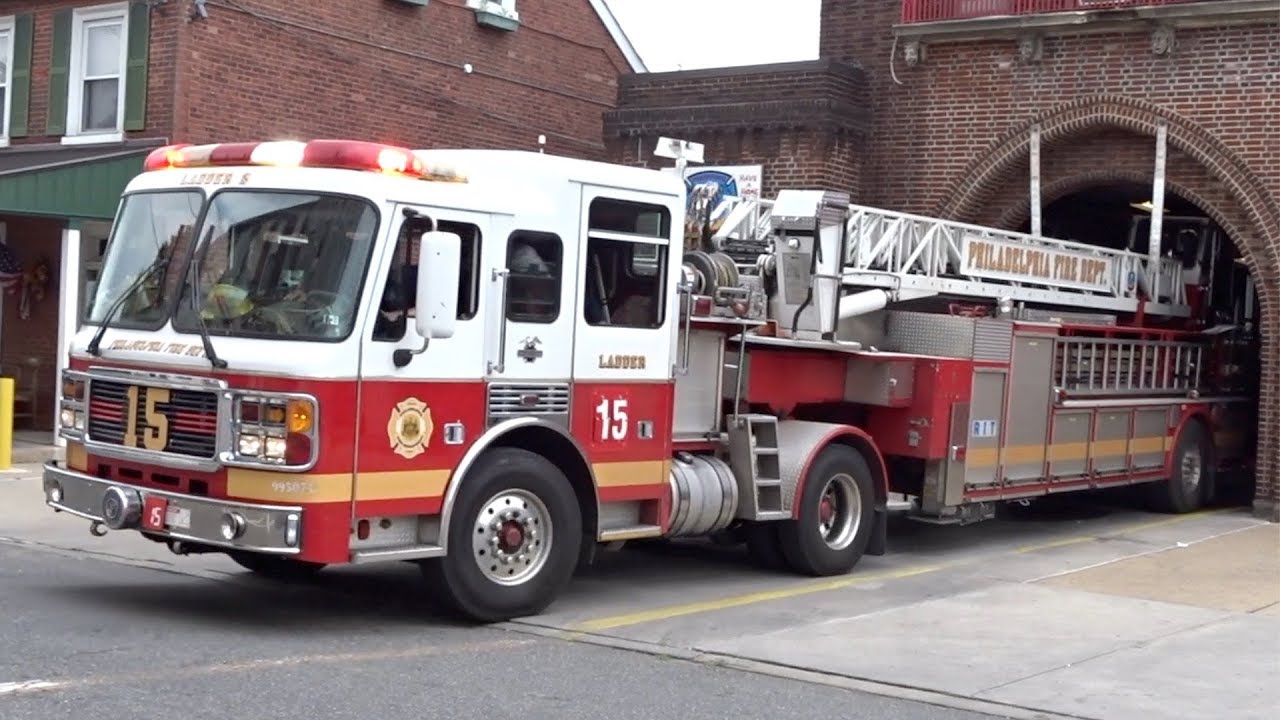 PFD Ladder 15 Responding - YouTube