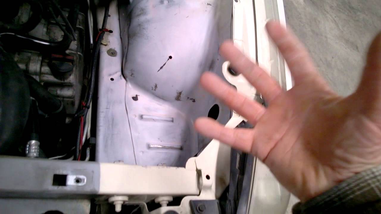 Scott's 08' DTS Cold Air Intake - YouTube