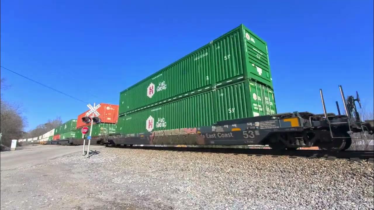 NS 1129 & 8083 navigate the Ooltewah crossings with a southbound stack & rack - YouTube