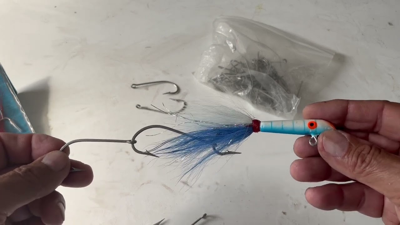 How to Rig a Jig and Ballyhoo Combination Rig - YouTube