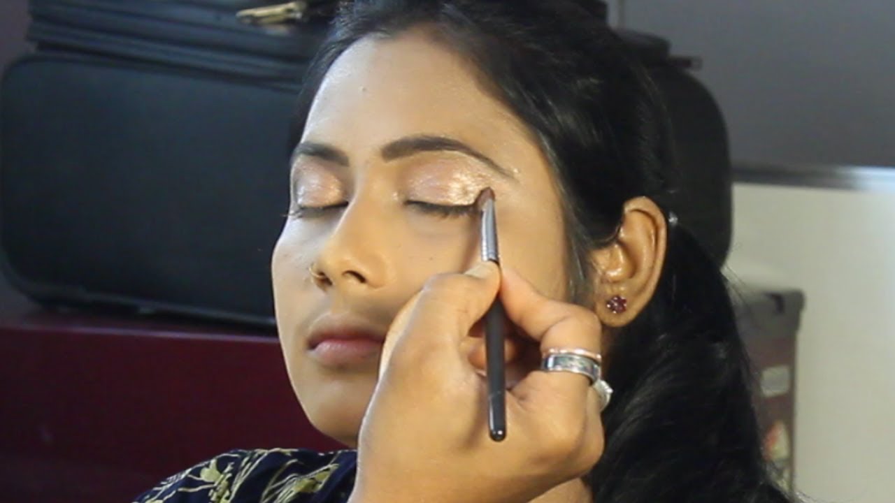 Beautiful Eye Makeup Tutorials | How To Apply Eyeshadow - Tips & Tricks ...