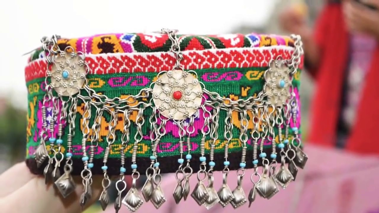 Hunza women's traditional cap - YouTube