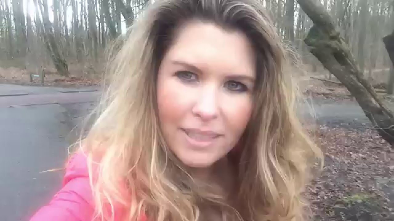 Melanie Lancaster Vlog 001 - YouTube