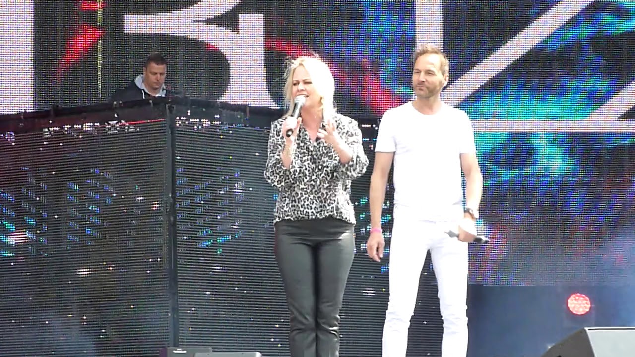 DA BUZZ - Alive live in Copenhagen 25 May 2019 - YouTube