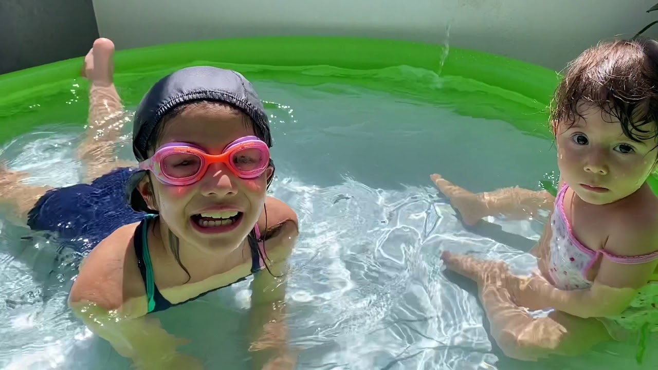 BALKONDA HAVUZ KEYFİ 🏊‍♀️ 🏊‍♂️ENJOY THE POOL IN BALCONY - YouTube