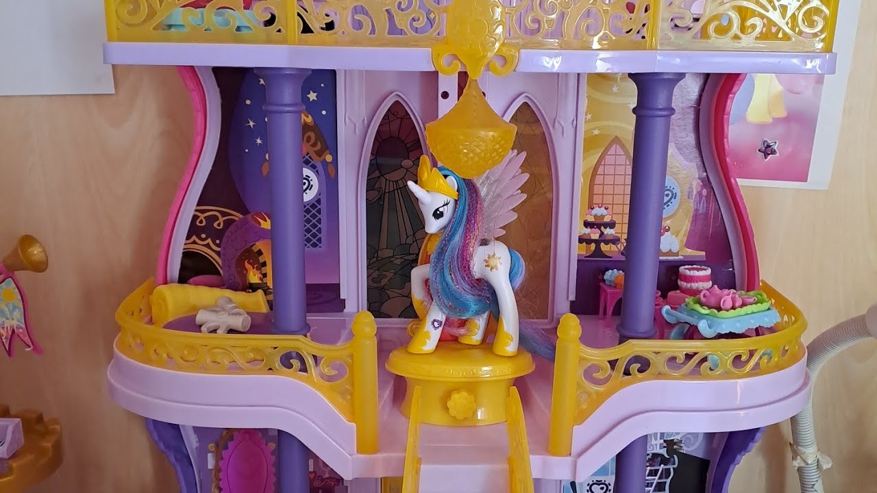 The Canterlot Castle - Mlp Unboxing #12 (Christmas Presents part 2 ...