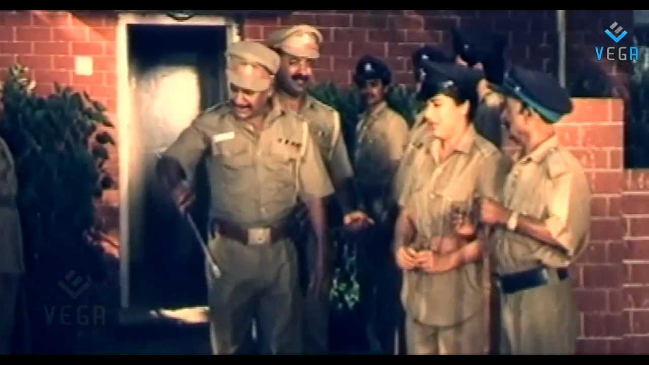 Loose Mohan Kovai Sarala Comedy - Vasantham - YouTube