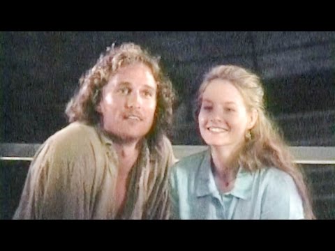 Mathew McConaughey & Jodie Foster Kissing Outtakes-CONTACT BTS