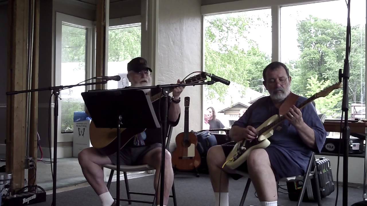 Paul Compton at McGregorfest 4-25-15 - YouTube