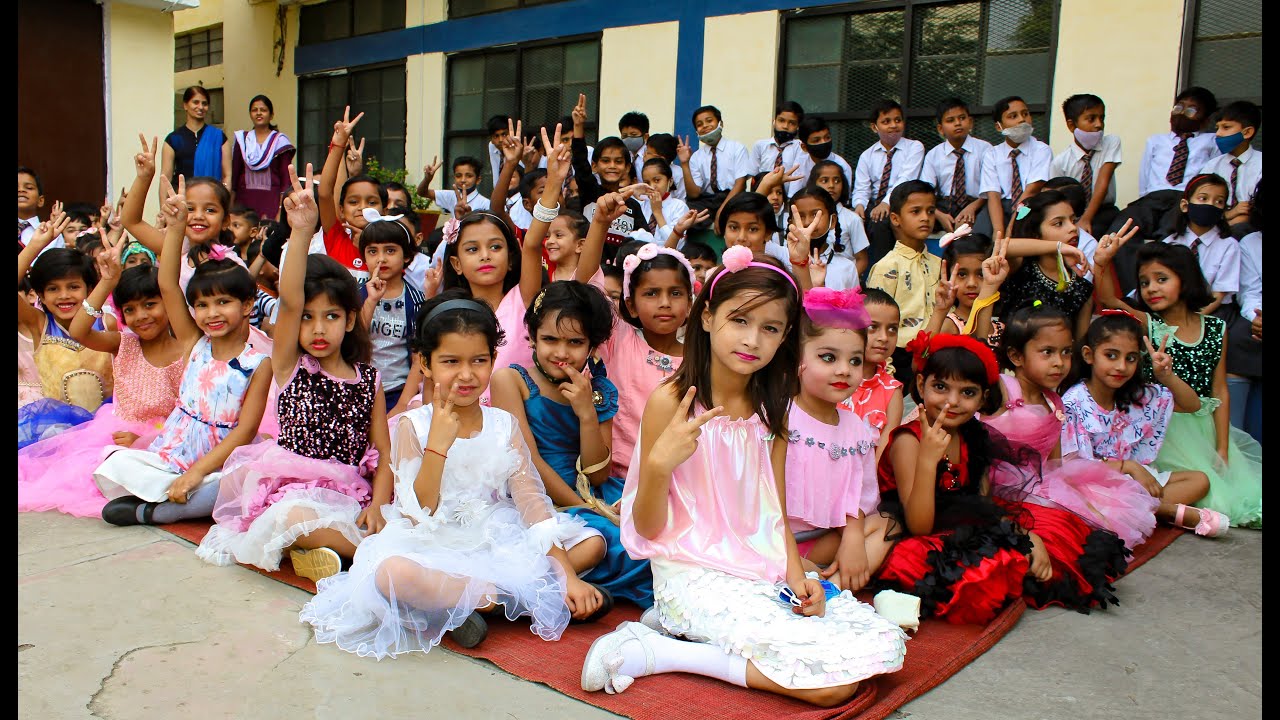 UMANG | 2022 | Saharanpur Public School | Class Prep & First - YouTube
