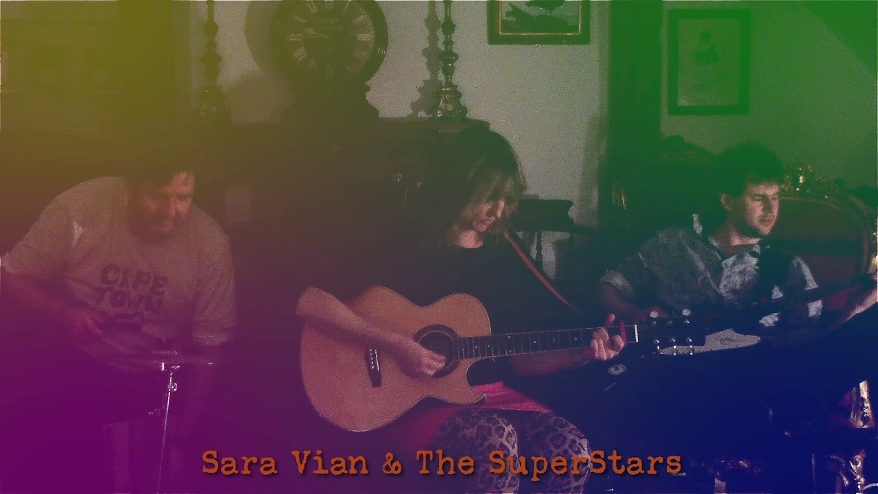 Sara Vian & the Superstars Live - YouTube
