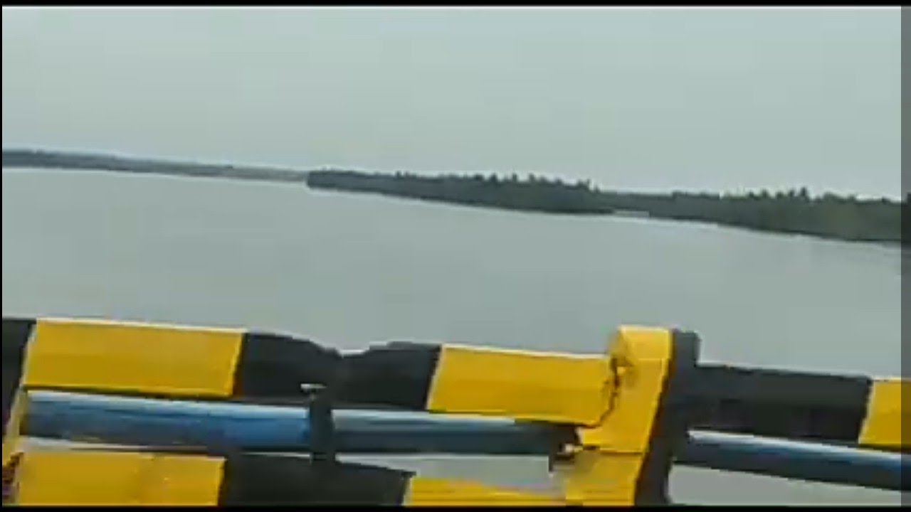 #some views from sikkandhur to mysur on the way in the changadam ...