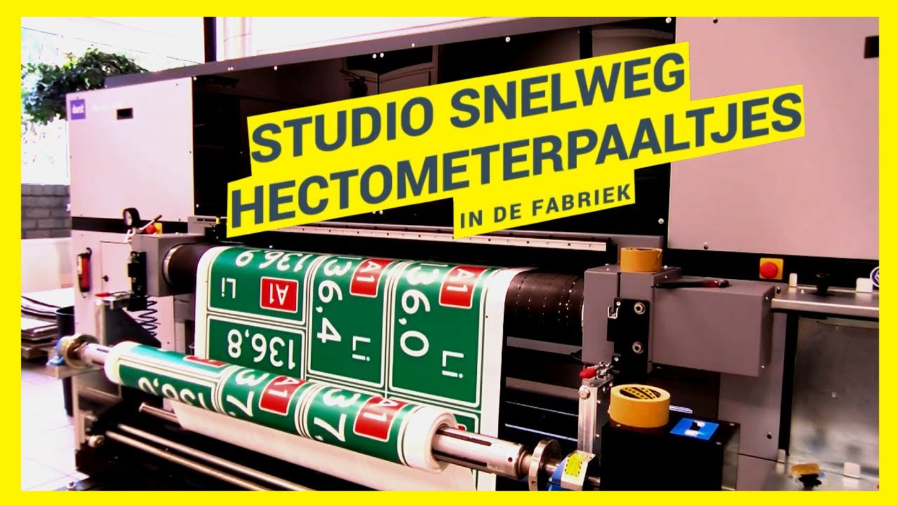 Waarom zijn hectometerpaaltjes zo belangrijk? | RWSverkeersinfo - YouTube