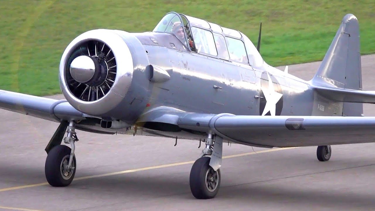 North American T-6 Harvard MK. IV | Landing and Takeoff at Nancy Essey ...
