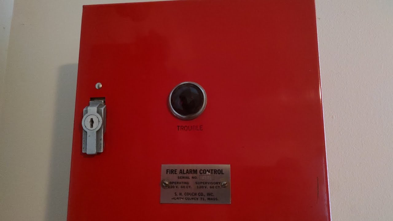 S.H. Couch "F8/1SY" Fire Alarm Control Panel (1964)(non-code) - YouTube