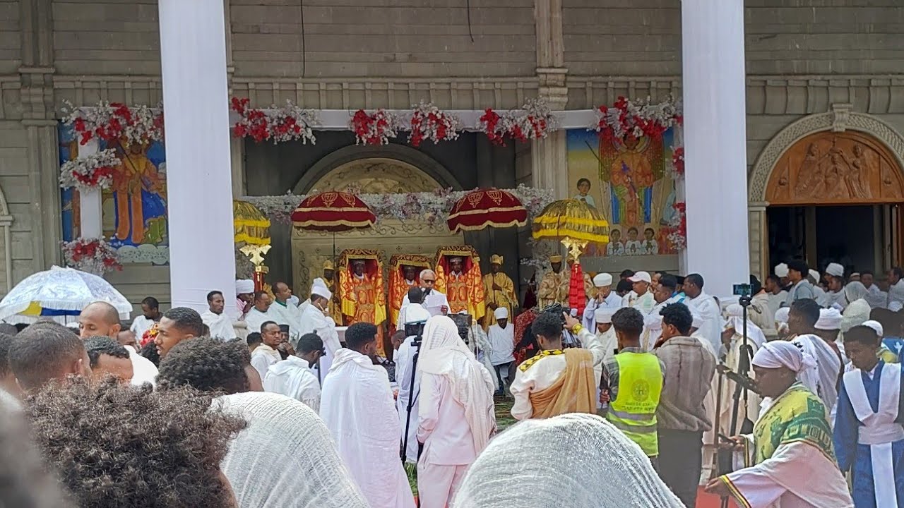 Cmc kidus michael church, ethiopia, Orthodox Mezmur - YouTube