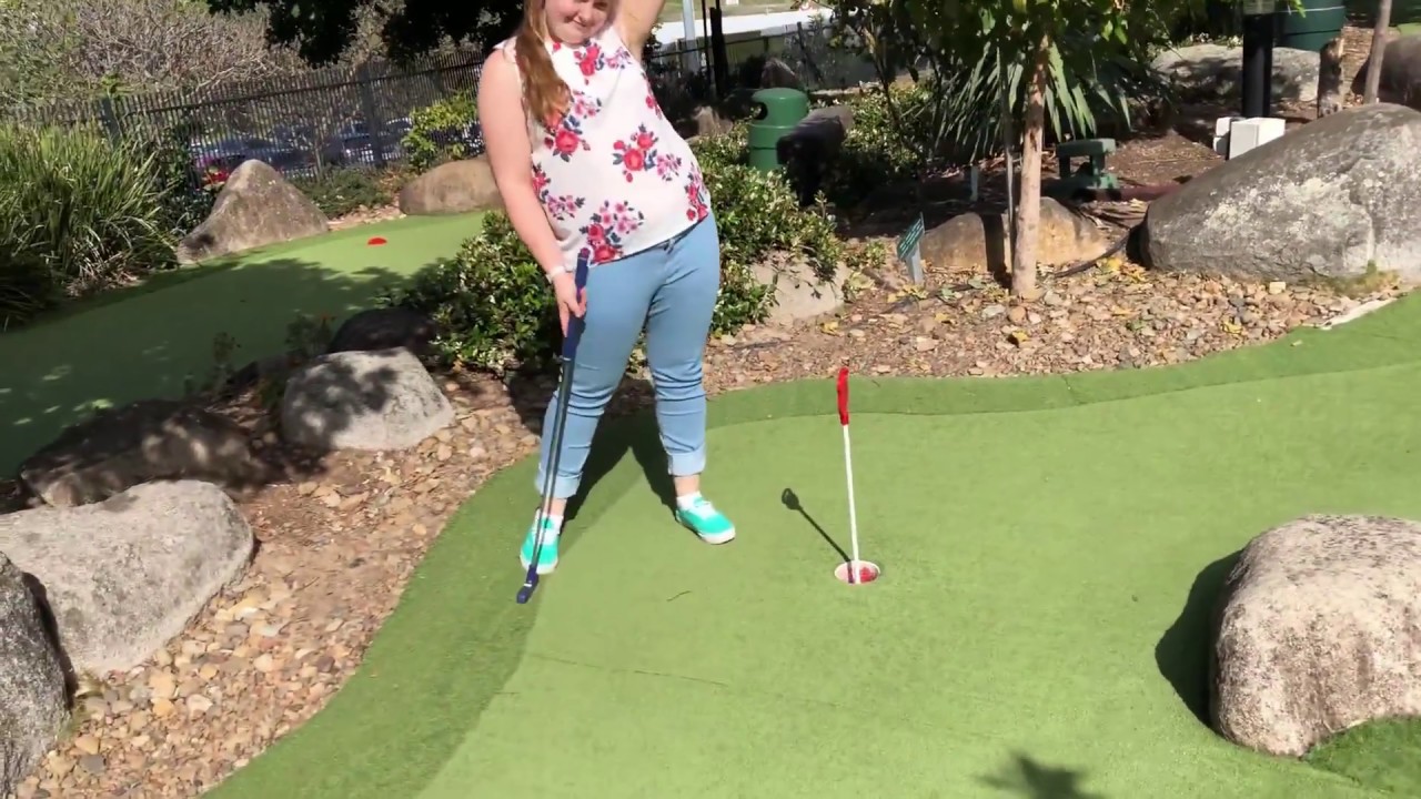 Mini Golf Date | Maddie xoxo - YouTube