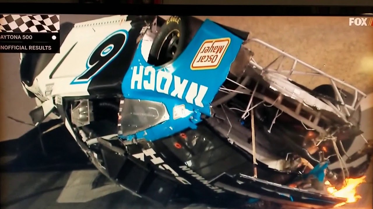 Ryan Newman crash Daytona 500 2020 Wreck - YouTube