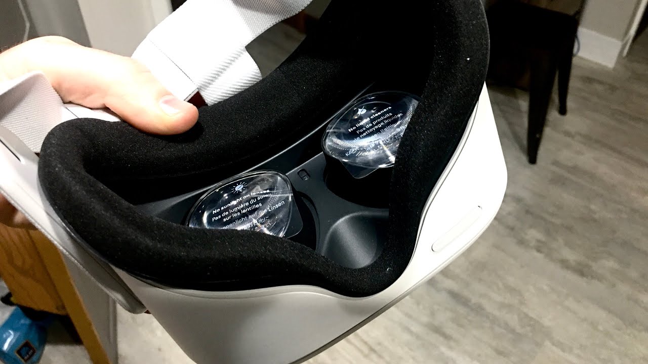 Oculus Quest 2 UNBOXING!!! - YouTube