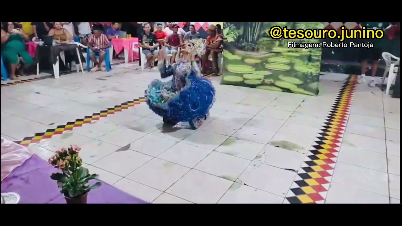 Valentina Klein- candidata no concurso rainha do folclore A DONA DAS ...