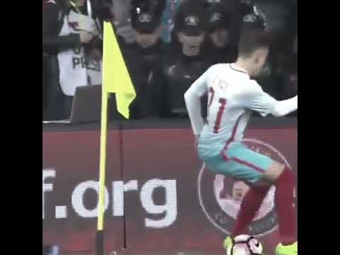 en wonderkid oyuncu ola bilir ya #ediyart #messi #ronaldo #emremor#wonderkid