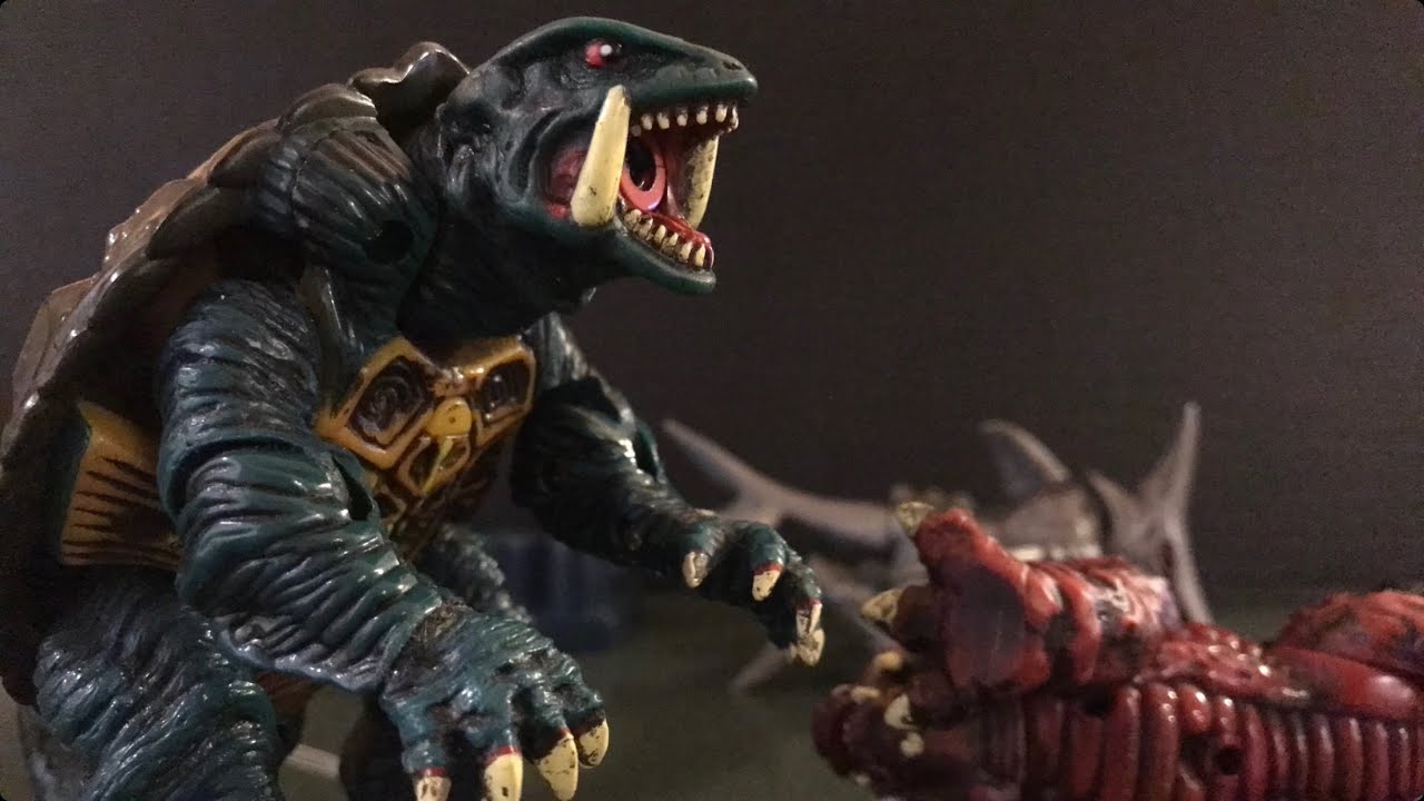 Gamera End Wars | Trendmasters Showcase - YouTube