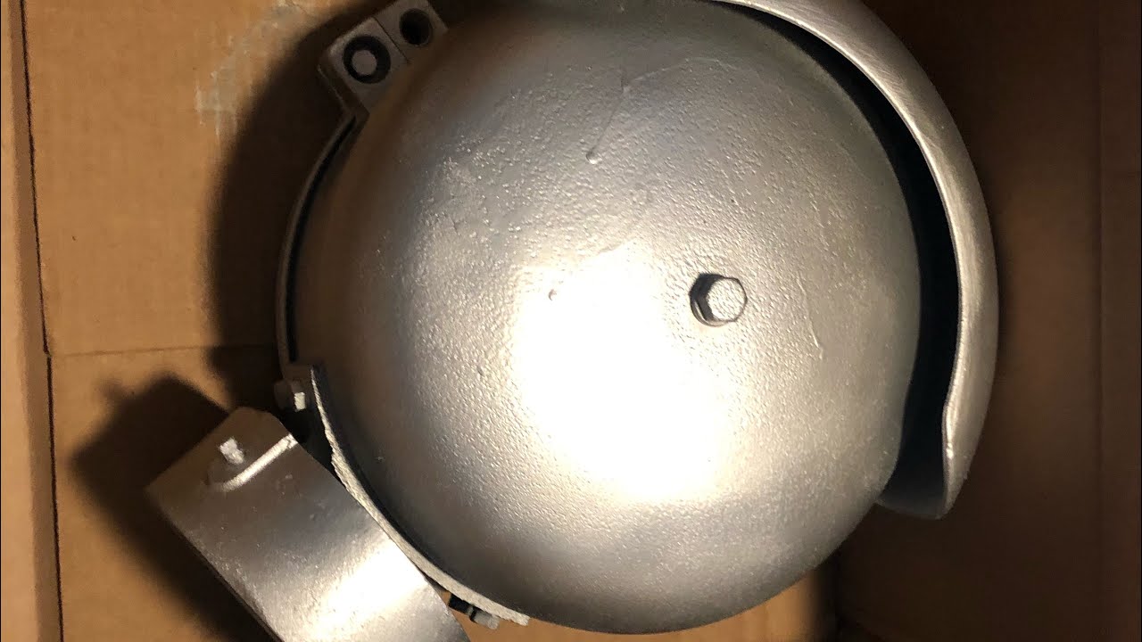 My Federal Signal Mechanical Bell - YouTube