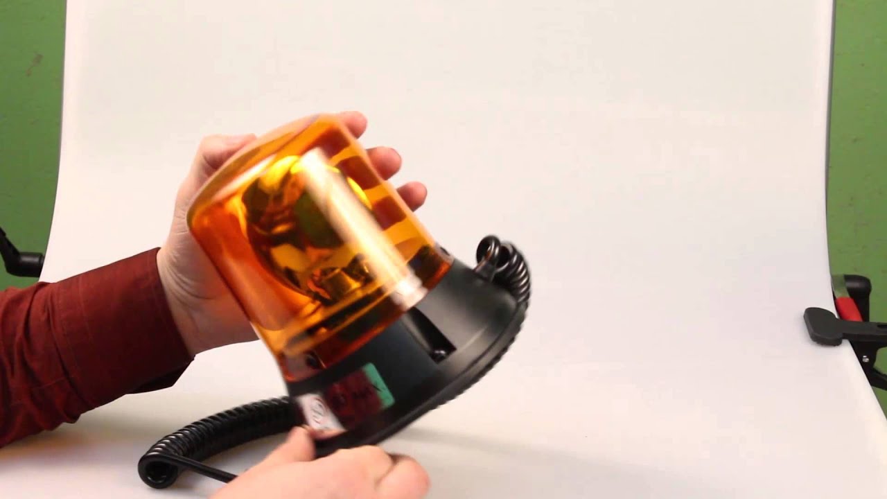 маяк Britax 324.12.24V.JCB, SKU 346118 - YouTube