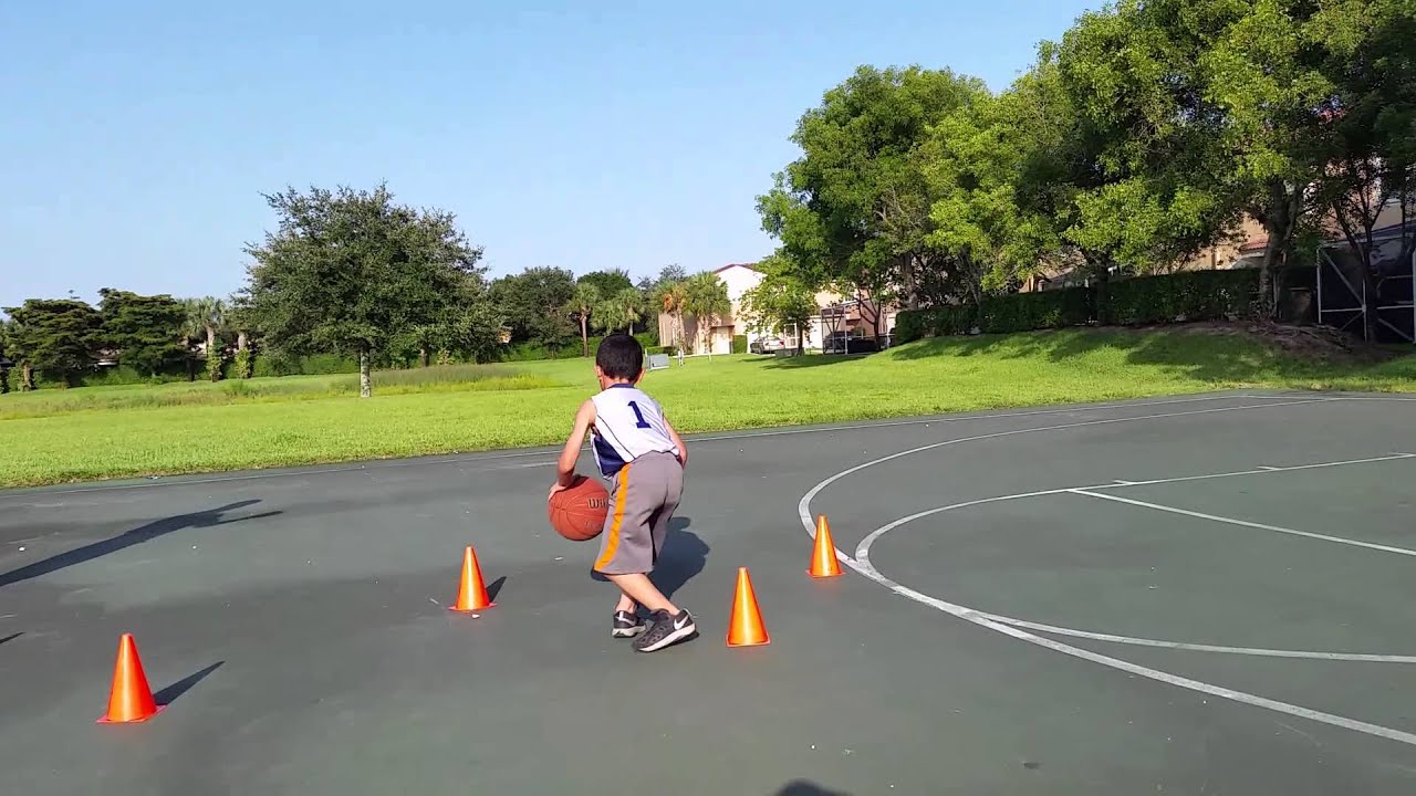 CAYDEN DAUGHTRY, PRODIGY, 5, BASKETBALL TURN AND CROSSOVER - YouTube