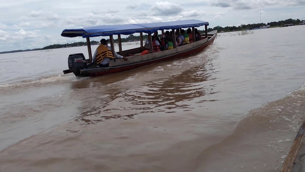 Navegando en el Rio Amazonas😎 - YouTube