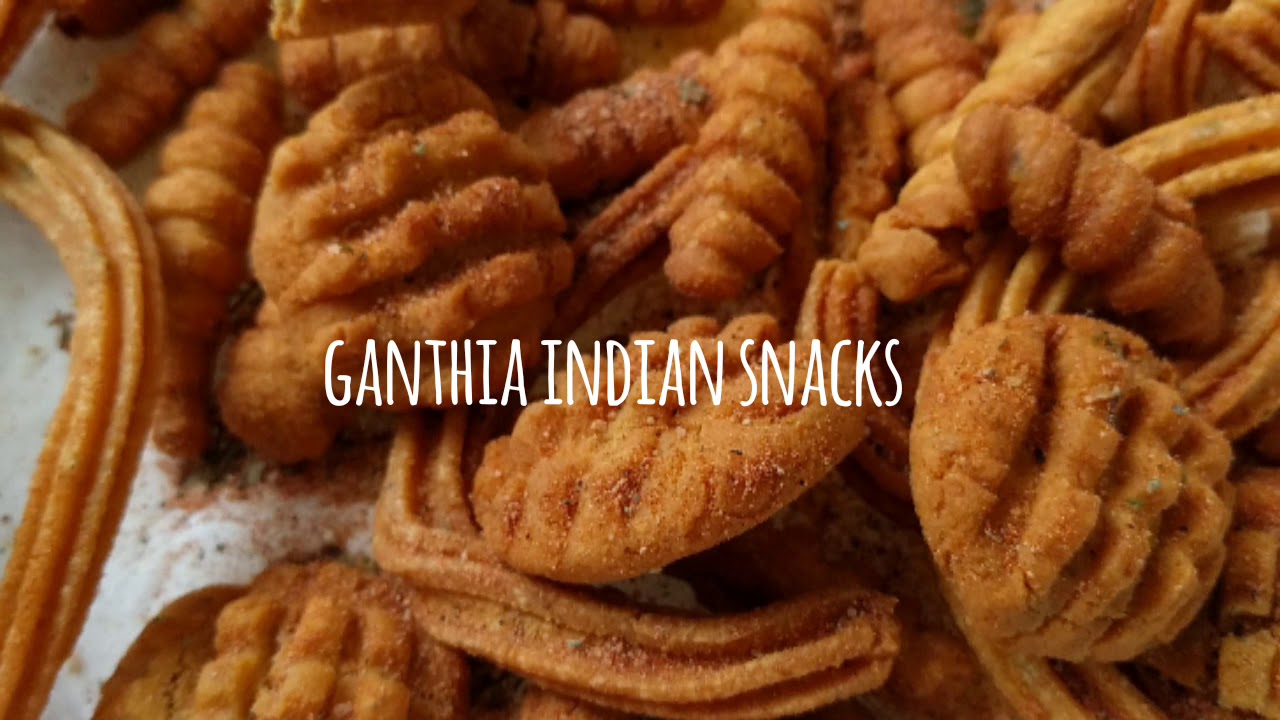 LETS MAKE GANTHIA INDIAN SNACK 🥨 - YouTube