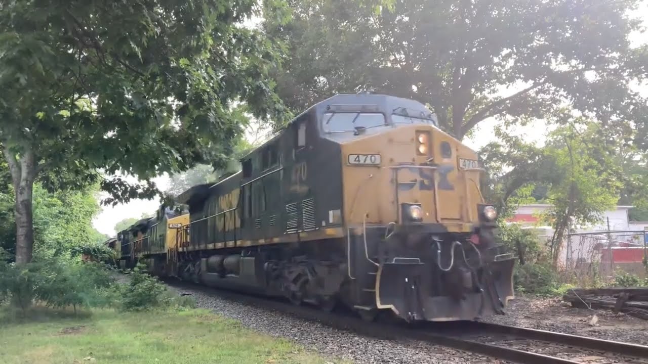 CSX M426 with Rock Car - YouTube