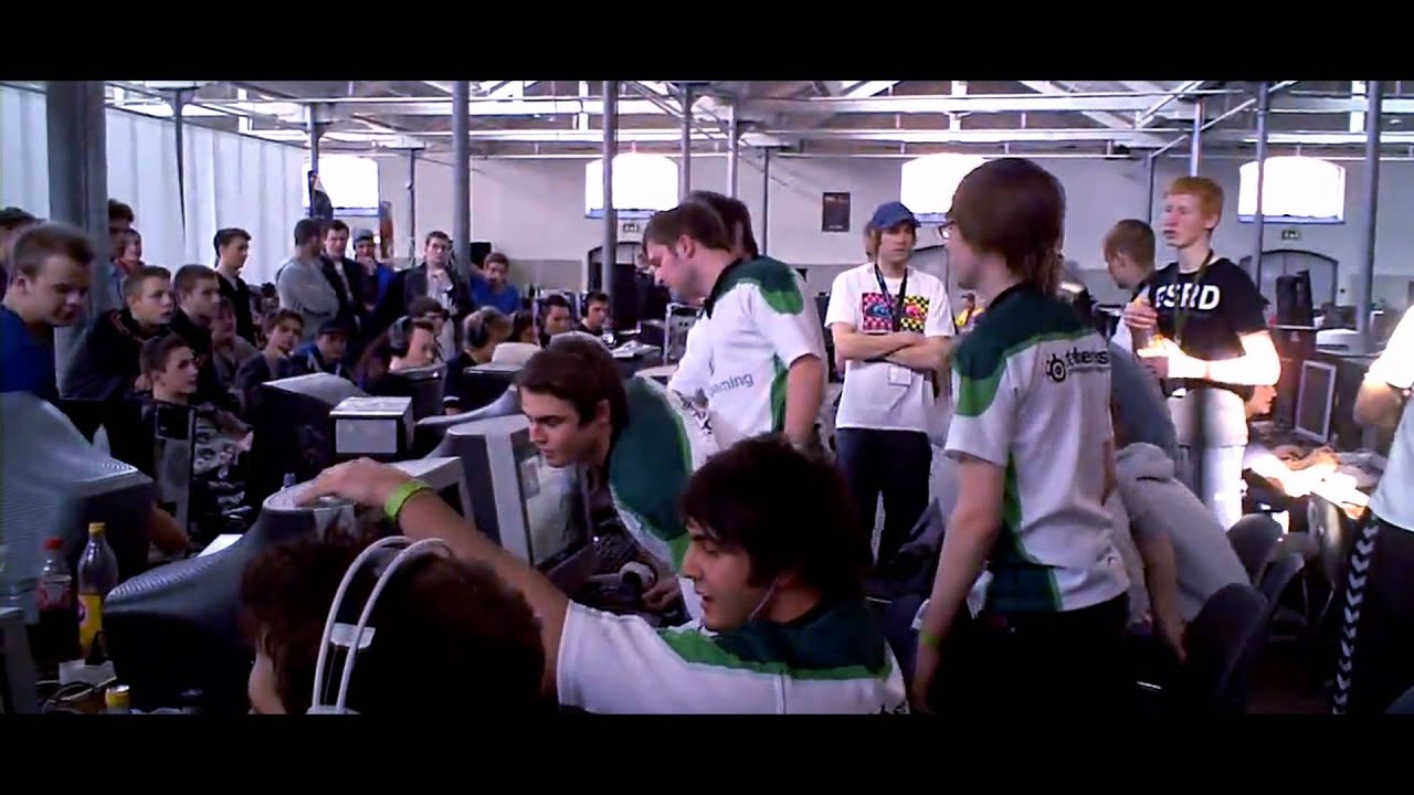 CSS: Daniel 'RE1EASE' Mullan by FGW - YouTube