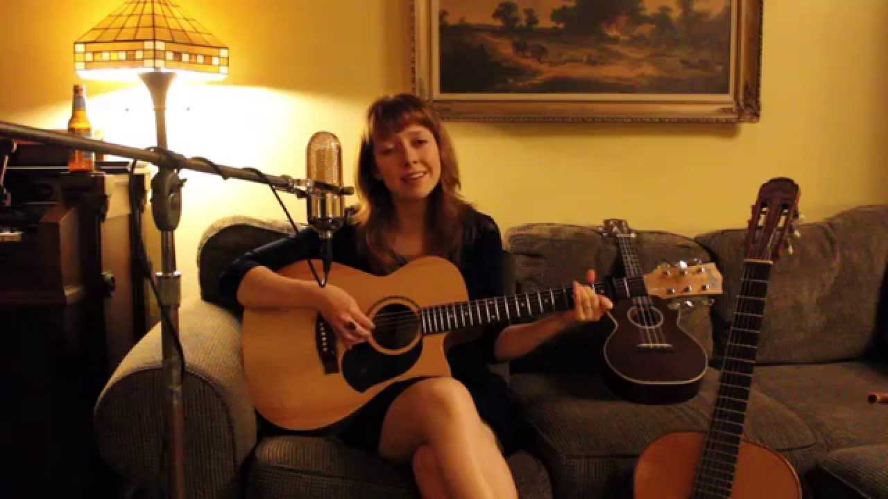 Couch Concert - Clare Quinn - YouTube