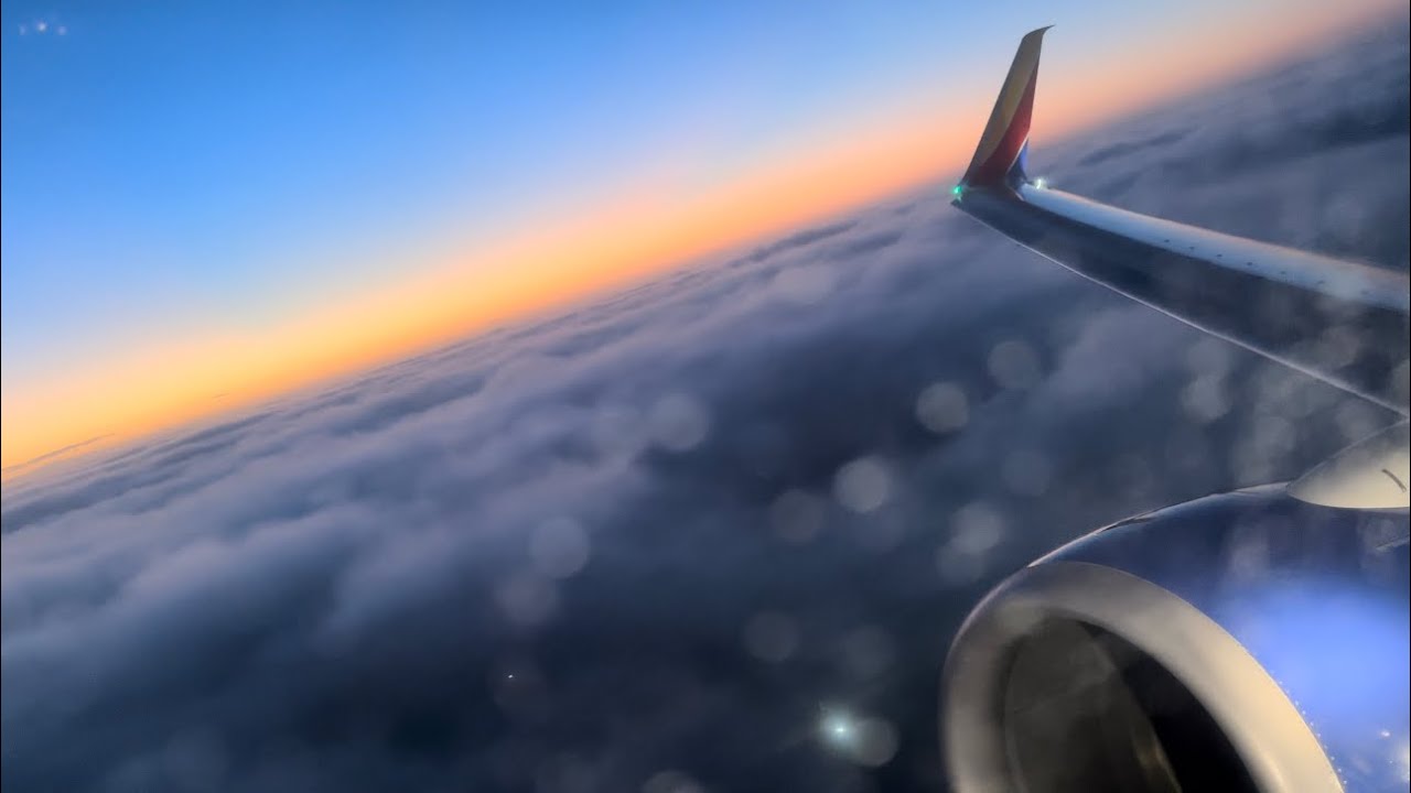 Southwest Boeing 737-800 Sunrise Morning Takeoff Tampa Intl. (KTPA ...