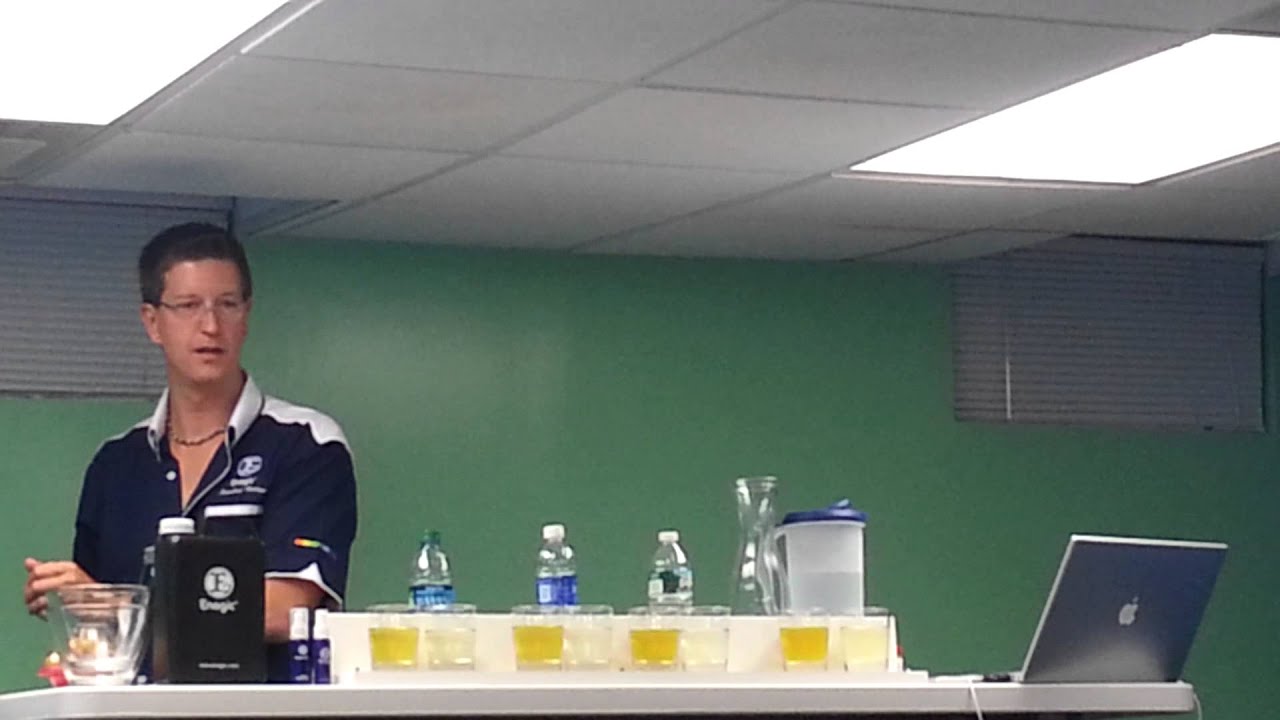 Kangen Water Green Tea demonstration..amazing.. - YouTube