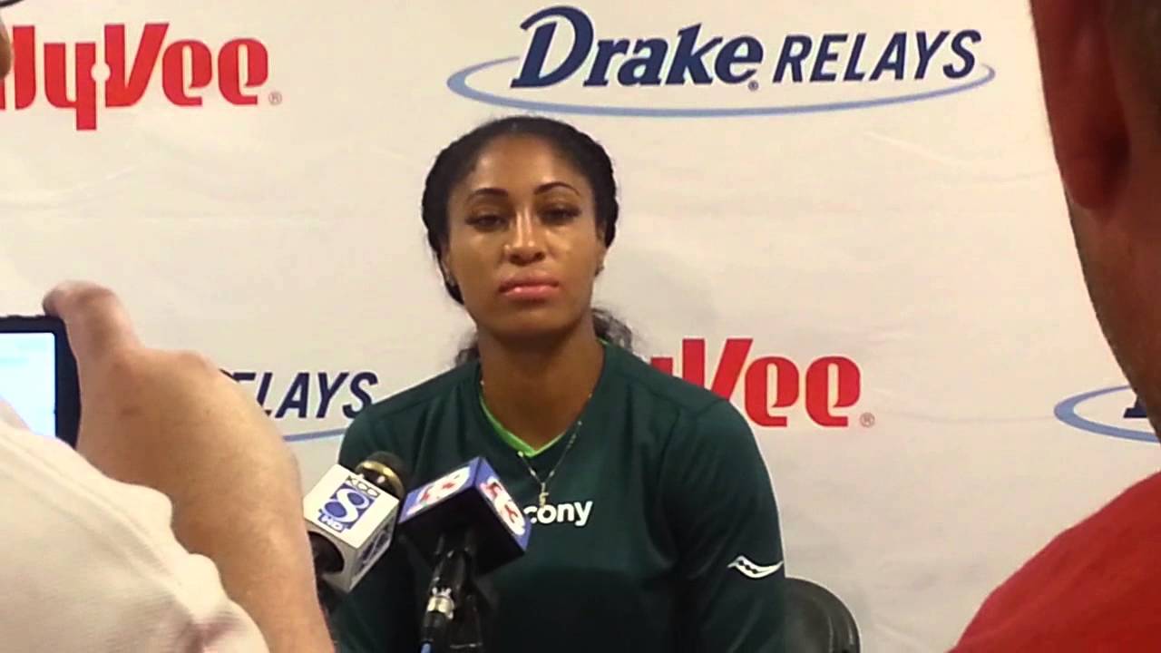Queen Harrison talks about winning elite 100 hurdles at 2013 Drake ...