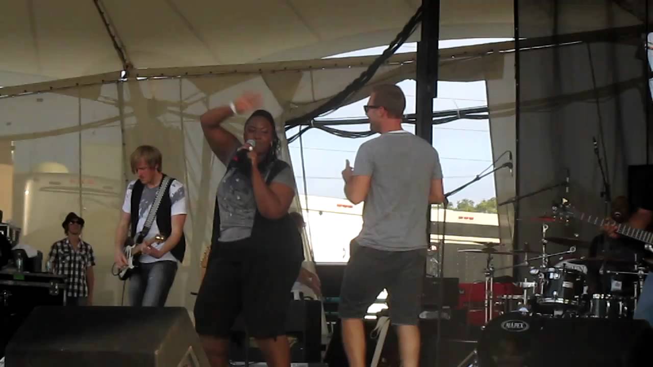 Mandisa and Matthew West- Freedom Song - YouTube