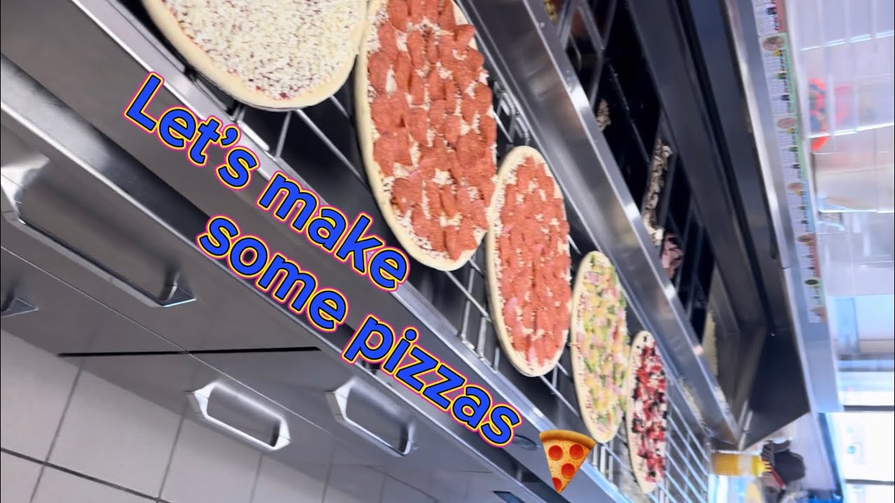 Making and cutting of pizzas #pizza #dominos #viral - YouTube
