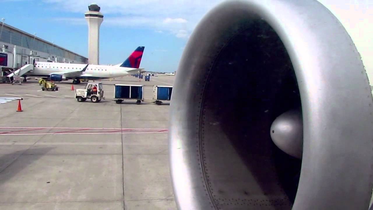 Douglas DC-9-51 JT8D Engine Startup - YouTube