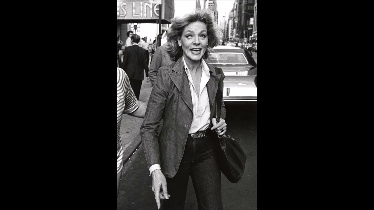 The Clash ''Car Jamming'' - YouTube