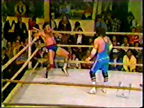 Hubert Gallant vs The Dynamite Kid - YouTube