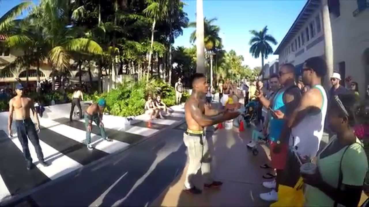 AMAZING STREET DANCERS - MIAMI BEACH - YouTube