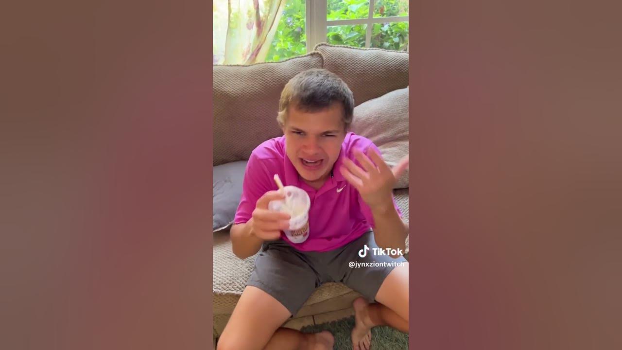 Jynxzi Grimace Shake Review Funnyshorts Funny Shorts Short Grimaceshake Jynxzi Youtube